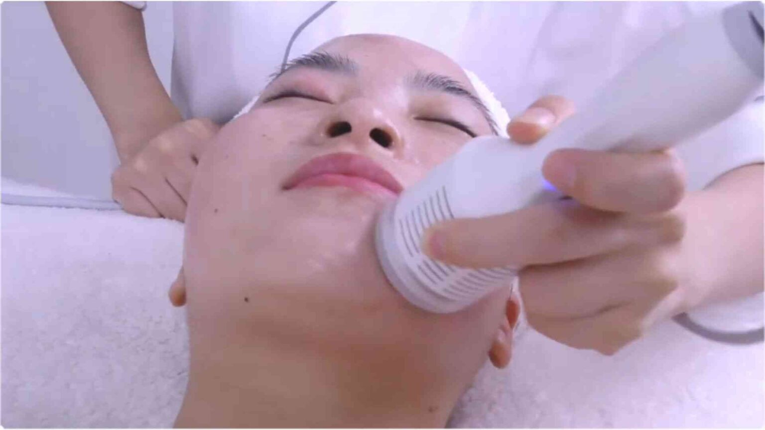How to use HydraGlow H2O2 Facial Device? - Fotromed