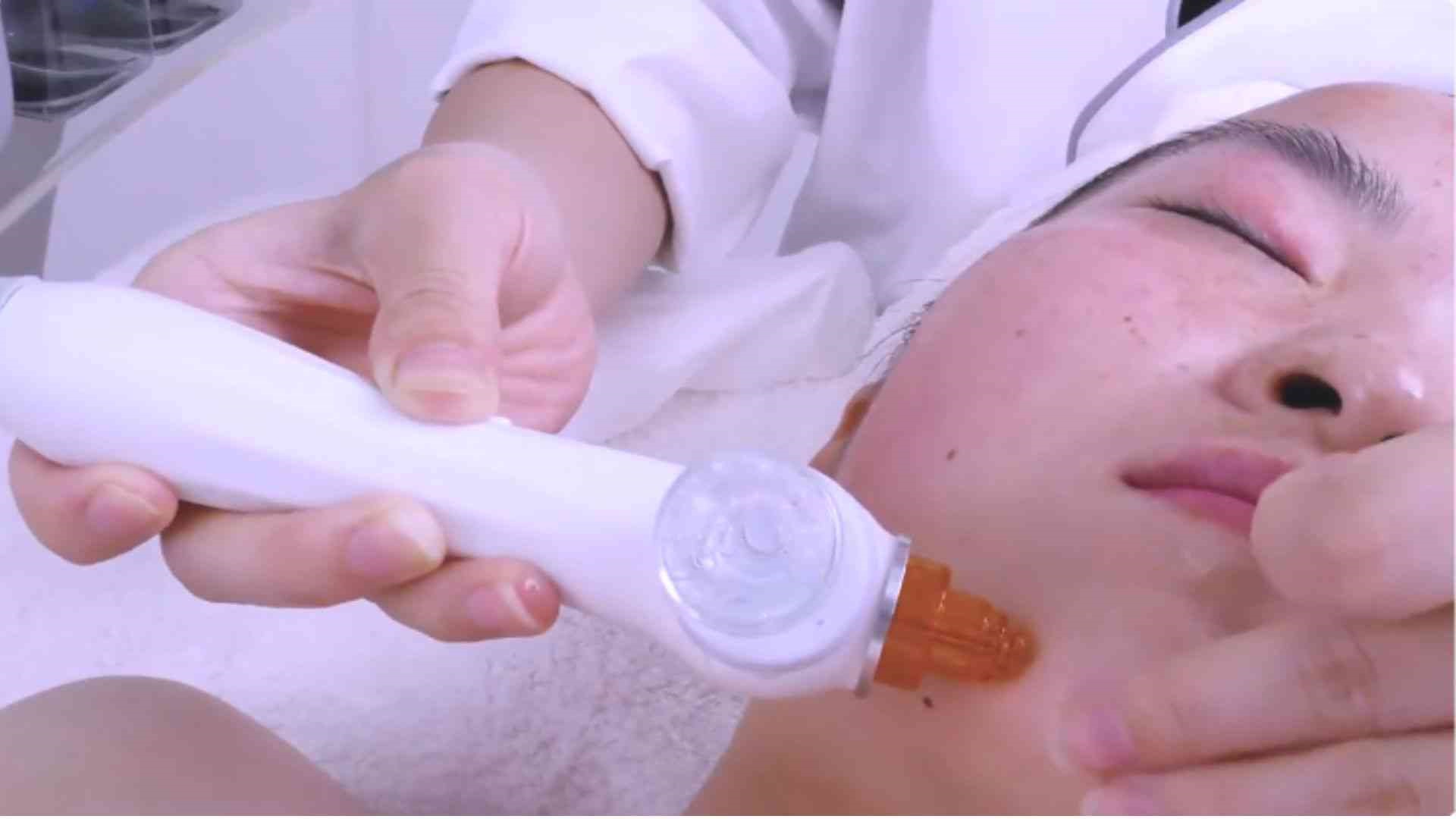 How to use HydraGlow H2O2 Facial Device? - Fotromed